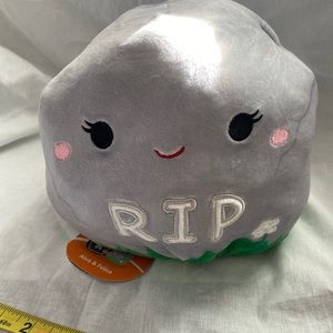 Squishmallows | Toys | Squishmallow Alva And Felice Plush Toy Tombstone ...